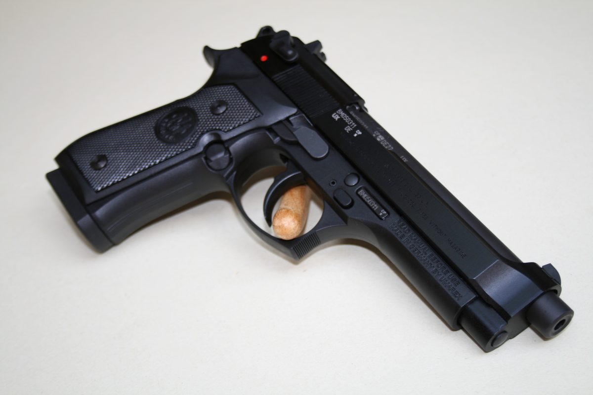 Pistolet Beretta 92 FS calibre 22LR – Armurerie Douillet