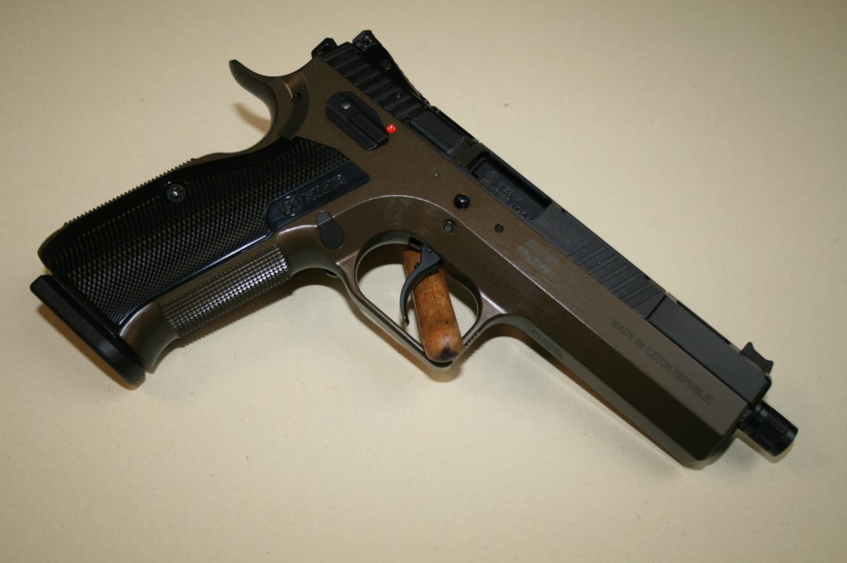 Pistolet KMR S-02 calibre 22LR Fileté et Optic Ready – Armurerie Douillet